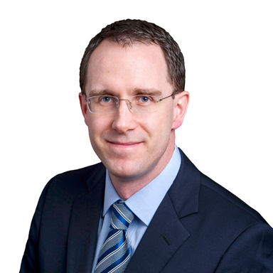 Austin Applegate, CFA | Bios | T. Rowe Price