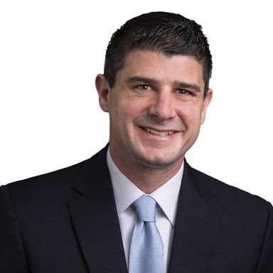 Christopher Hannan, CFA | Bios | T. Rowe Price