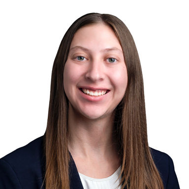 Hannah Hrich, CFA | Bios | T. Rowe Price