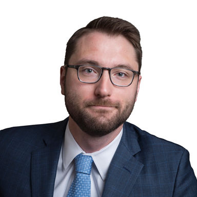 Alex Roik, CFA | Bios | T. Rowe Price