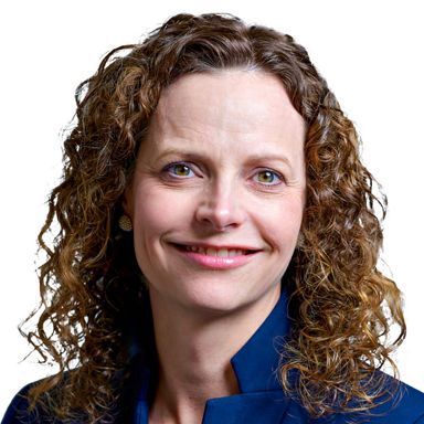 Courtney Sheldon, CFA | Biographies | T. Rowe Price