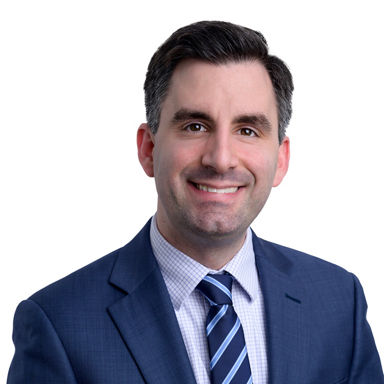 Nicholas Varone, CFA | Bios | T. Rowe Price