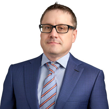 Joe Wolfe, CFA | Bios | T. Rowe Price